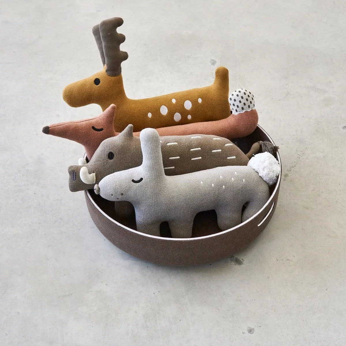 BOSCO DOG PLUSH TOYS | בובות בעיצוב קסום לכלבים – Bone Street